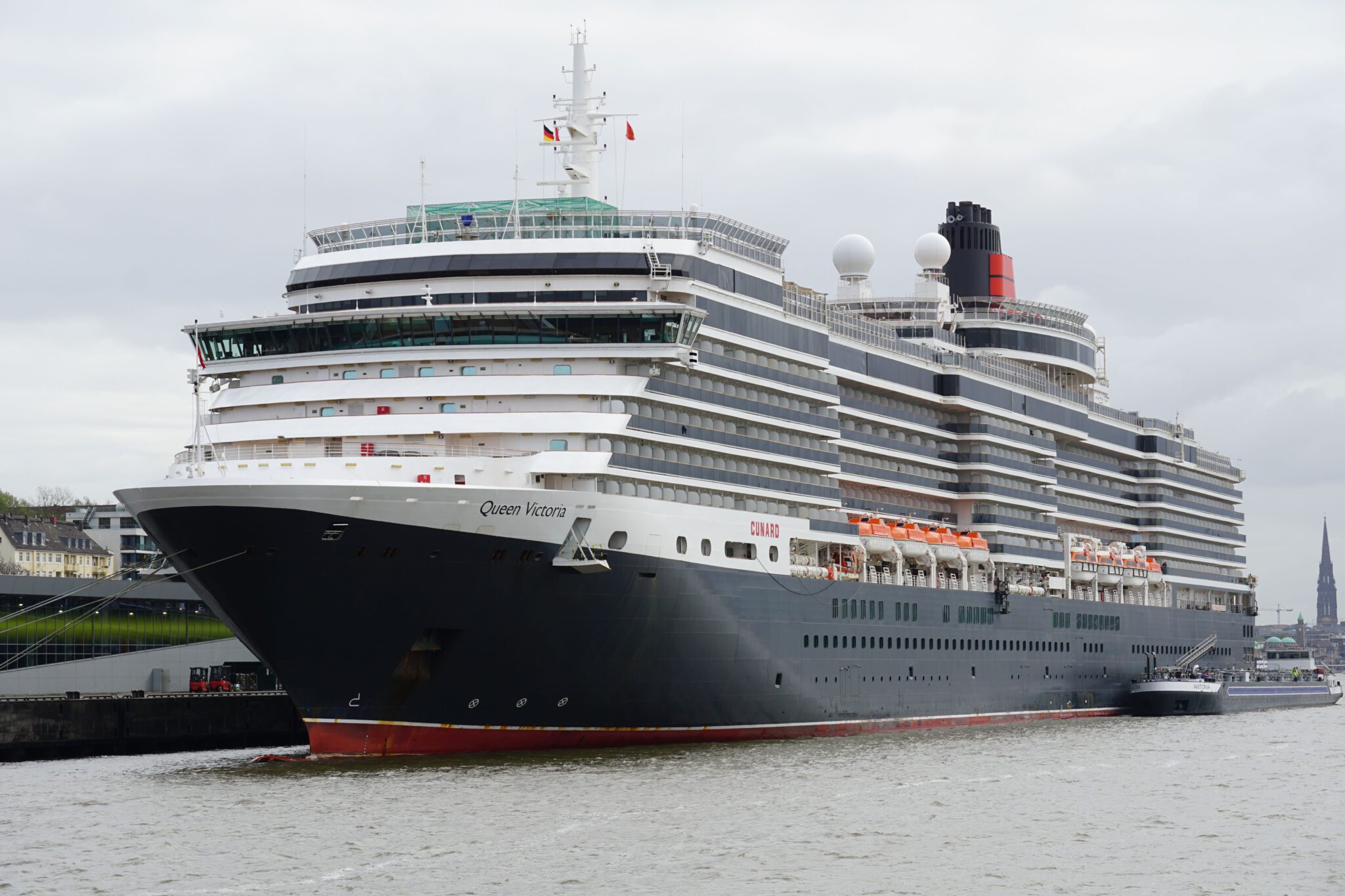Reisebericht MS Queen Victoria - Hamburg nach Southampton - Cruising ...